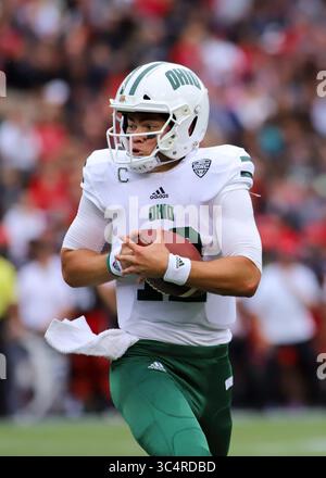 September 22, 2018: Ohio Bobcats OL Joe Lowery (65) during an NCAA ...