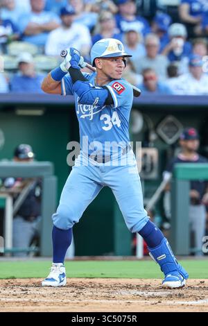 Kansas City, MO, USA. 26th July, 2025. Cleveland Guardians shortstop ...