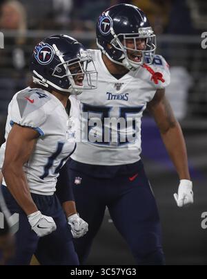 Tennessee Titans wide receiver Kalif Raymond (14) jogs on the field ...