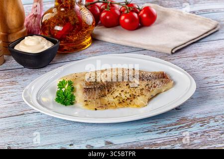 Steamed dietary tilapia fish fillet with spices Stock Photo - Alamy