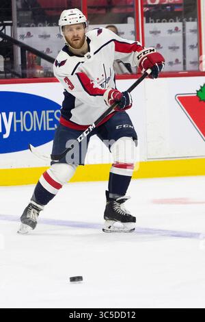 Washington Capitals defenseman Nick Jensen (3) warms up before an NHL ...