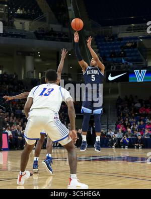 Villanova guard Justin Moore (5) shoots against Butler in the first ...