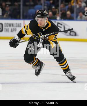 Pittsburgh Penguins' Teddy Blueger (53) plays against the Washington ...