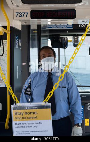 A MTA (Metropolitan Transportation Authority) maintenance crew work on ...