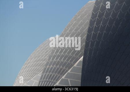 interesting angles of the sails of the sydney opera house Stock Photo ...