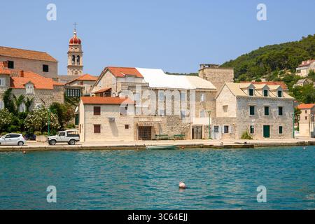 Traditional Croatian architecture in Pucisca town on the island of Brac ...