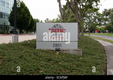 TSMC North America headquarters in San Jose, California, USA Stock ...