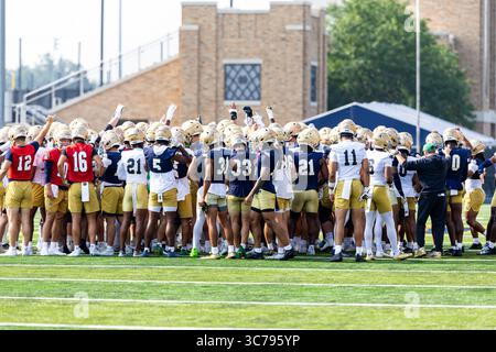 August 01, 2025: Notre Dame running back Gi'Bran Payne (3) runs drill ...