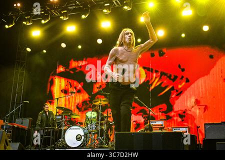Iggy Pop performing onstage at Day 1 of the Project Pabst festival at ...