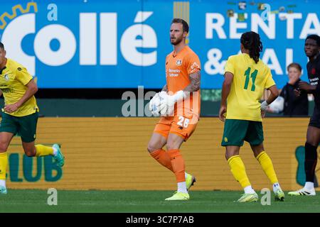 Mark Flekken of Netherlands controls the ball prior to FIFA Men’s World ...