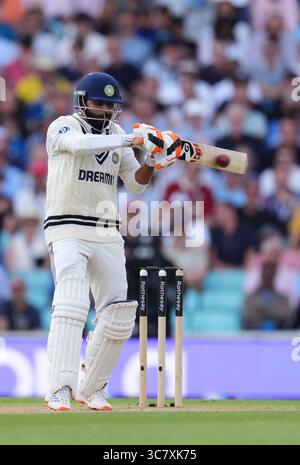 India's Ravindra Jadeja bats on the second day of the first cricket ...
