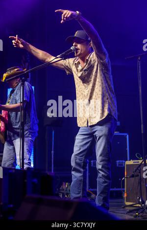 August 1, 2025: Artist Connor Martin opens the show during a sold out ...
