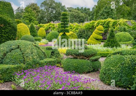 Stunning topiary in the gardens of Levens Hall, Kendal, Lake District ...