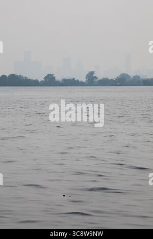 Detroit, Michigan, USA. 4th Aug, 2025. Smoke from Canadian wildfires ...