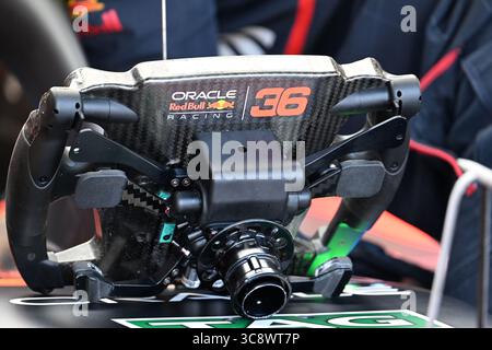 Arvid Lindblad (Oracle Red Bull Racing, United Kingdom, #36) in the ...