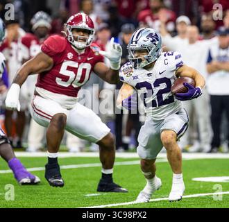 Kansas State running back Deuce Vaughn (22) runs against Texas during ...