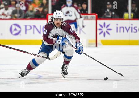 Colorado Avalanche center Alex Newhook (18) in the second period of an ...