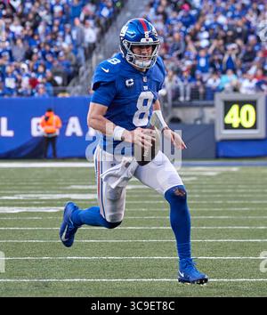 Indianapolis Colts quarterback Daniel Jones (17) throws under pressure ...