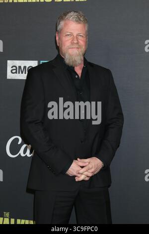 LOS ANGELES - NOV 20: Michael Rooker at The Walking Dead Finale at ...