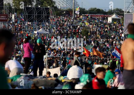 Young faithful attend a Pope Leo XIV's meeting with young people from ...