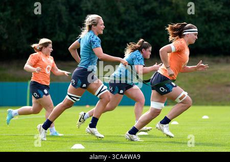 England's Zoe Aldcroft (centre left) and Rosie Galligan (centre right ...