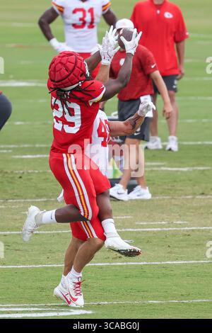 August 29, 2025: Kansas City Royals center fielder Kyle Isbel (28) bats ...