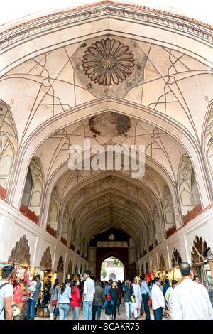 The Chatta Chowk (Covered Bazaar) in the Red Fort, Delhi, India Stock ...
