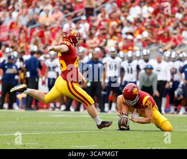 September 02, 2023 USC Trojans wide receiver Dorian Singer #15 in ...