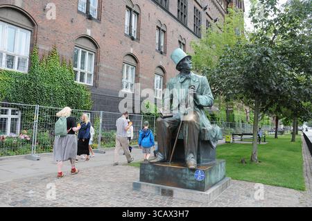 Copenhagen/ Denmark/07 august 2025/. visitors visiting at danish famous ...