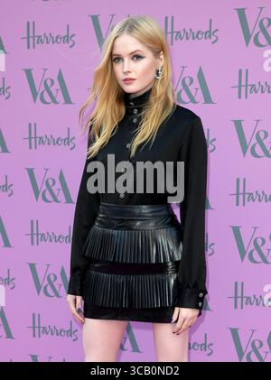 Ellie Bamber attends The Summer Party 2019 at The Serpentine Gallery on ...