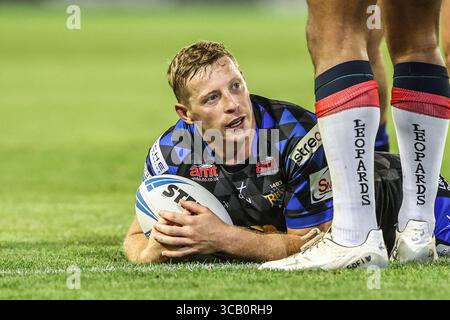 Lachlan Miller of Leeds Rhinos in the pre-game warm up during the ...