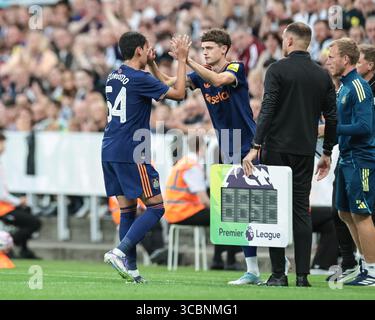 Sean Neave of Newcastle United during the The Vertu Trophy match ...