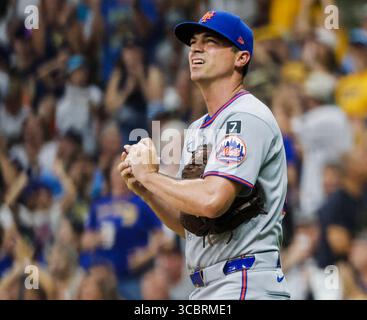 New York Mets pitcher Brooks Raley during the sixth inning of a ...