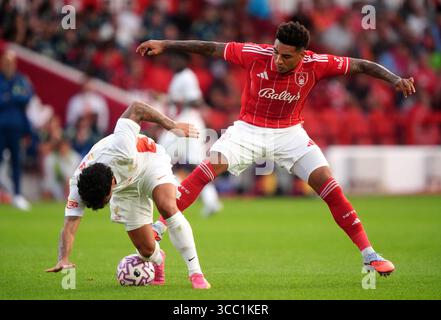Nottingham Forest's Igor Jesus (right) celebrates scoring their side's ...
