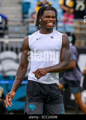 Jacksonville Jaguars' Travis Hunter warms up wearing Anthony Edwards ...