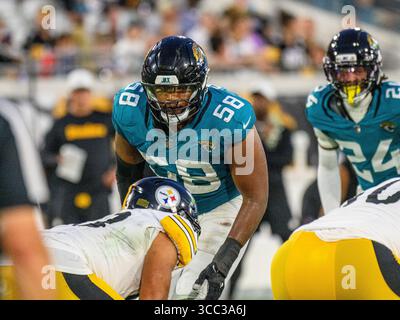 Jacksonville Jaguars defensive end Dawuane Smoot (98) walks the ...