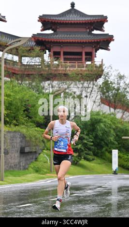 Chengdu, China's Sichuan Province. 10th Aug, 2025. Zhang Chengcheng (R ...