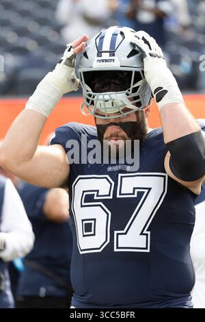 Dallas Cowboys center Brock Hoffman takes the field before an NFL ...