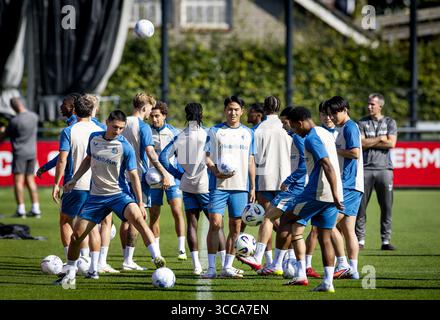 Rotterdam - Tsuyoshi Watanabe of Feyenoord during the seventeenth ...