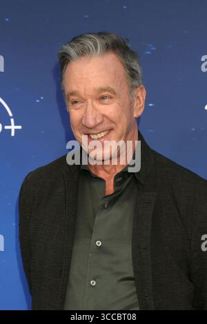 LOS ANGELES - NOV 6: Tim Allen at The Santa Clauses Premiere Screening ...