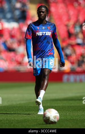 Romain Esse of Crystal Palace during the Premier League match Crystal ...