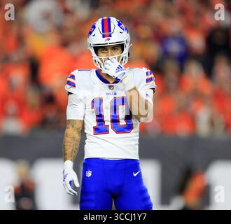 Buffalo Bills wide receiver Khalil Shakir (10) is introduced prior to ...