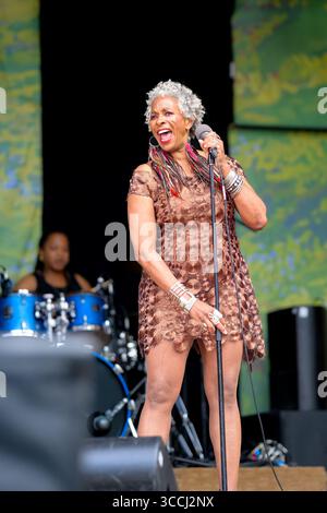 Actress, Soul singer, songwriter, Shakura S'Aida in concert Stock Photo ...
