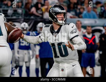 Philadelphia Eagles quarterback Tanner McKee (16) at the Washington ...