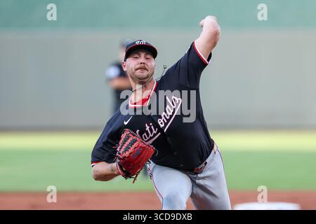 Washington Nationals starting pitcher Mitchell Parker throws during the ...