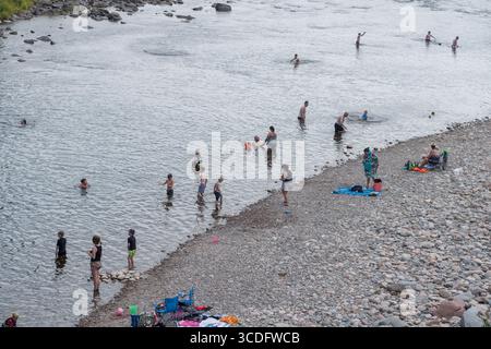 UK Weather 13/08/25 Enjoying a swim in the river Dee at Potarch ...