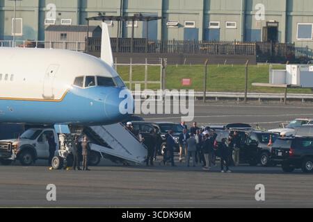 Vice President JD Vance disembarks Marine Two as he arrives at Joint ...