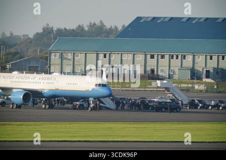 Vice President JD Vance disembarks Marine Two as he arrives at Joint ...