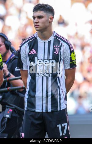 Vasilije Adzic of Juventus FC seen in action during Serie A 2025/26 ...