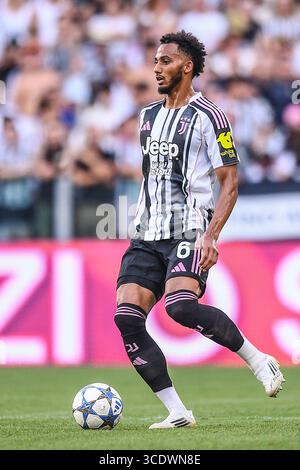 LLoyd Kelly (Juventus FC) in action during Genoa CFC vs Juventus FC ...